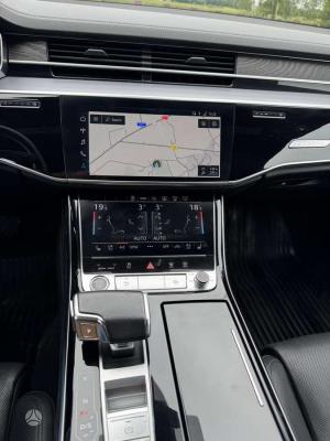 Black Audi A8 2022 in Plunge, with an engine capacity of 3.00 L and mileage of 80 thousand km for 54900 €, photo 18 on AUTOMOTO.COM.LV