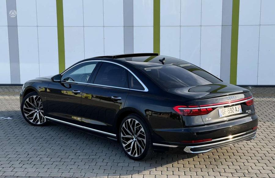 Melns Audi A8 2022 Tauragė, ar dzinēja tilpumu 3.00 L un nobraukumu 174 tūkst. km par 38200 €, foto 20 vietnē AUTOMOTO.COM.LV