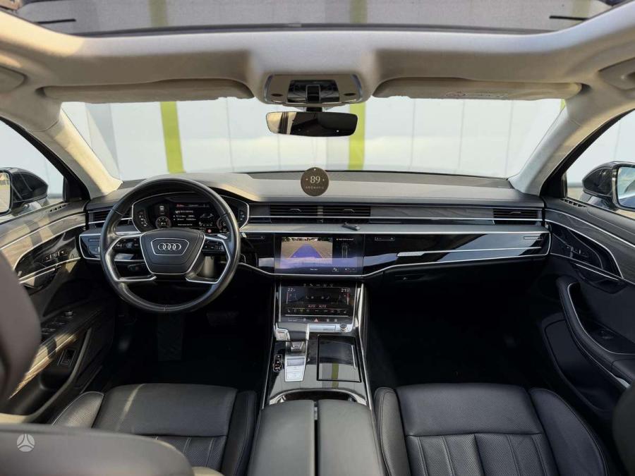 Melns Audi A8 2022 Tauragė, ar dzinēja tilpumu 3.00 L un nobraukumu 174 tūkst. km par 38200 €, foto 33 vietnē AUTOMOTO.COM.LV