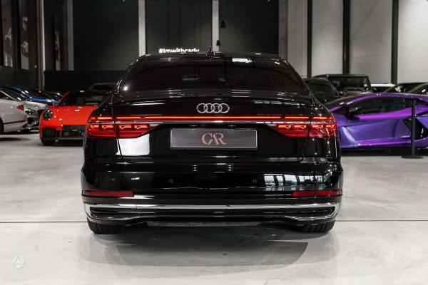 Black Audi A8 2022 in Riga, with an engine capacity of 3.00 L and mileage of 80 thousand km for 51000 €, photo 6 on AUTOMOTO.COM.LV