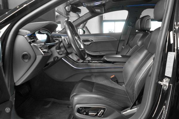 Black Audi A8 2022 in Riga, with an engine capacity of 3.00 L and mileage of 80 thousand km for 51000 €, photo 9 on AUTOMOTO.COM.LV