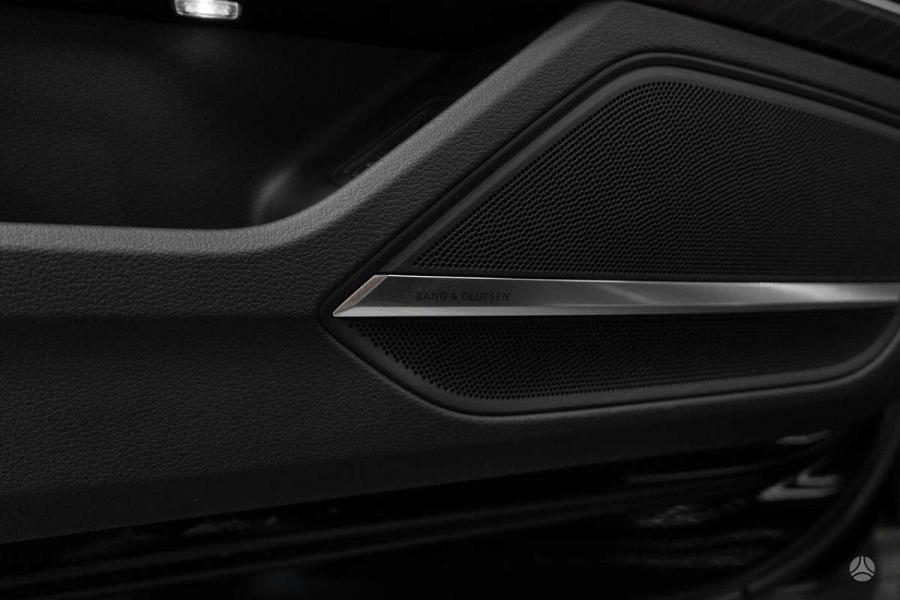 Melns Audi A8 2022 Rīga, ar dzinēja tilpumu 3.00 L un nobraukumu 80 tūkst. km par 51000 €, foto 19 vietnē AUTOMOTO.COM.LV