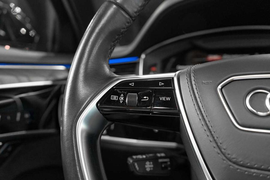 Melns Audi A8 2022 Rīga, ar dzinēja tilpumu 3.00 L un nobraukumu 80 tūkst. km par 51000 €, foto 23 vietnē AUTOMOTO.COM.LV