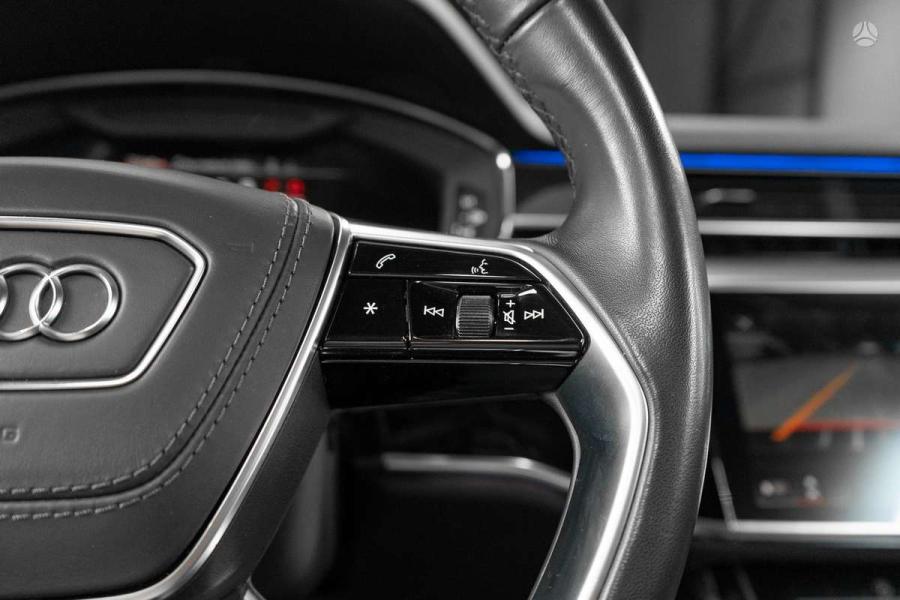 Melns Audi A8 2022 Rīga, ar dzinēja tilpumu 3.00 L un nobraukumu 80 tūkst. km par 51000 €, foto 24 vietnē AUTOMOTO.COM.LV