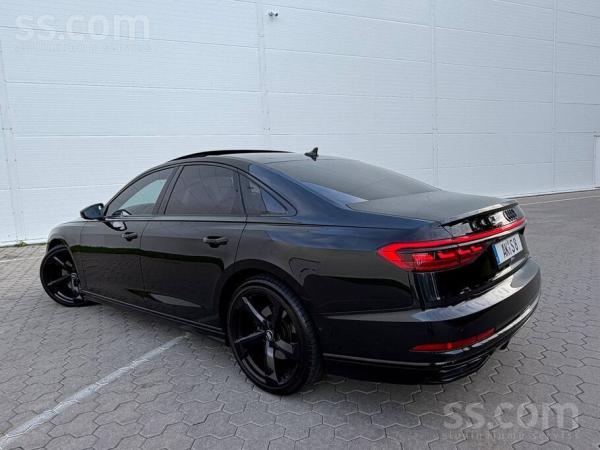 Audi A8 2022 Rīga vietnē Melns Audi A8 2022 Rīga, ar dzinēja tilpumu 3.00 L un nobraukumu 0 tūkst. km par 59900 €, foto 5 vietnē AUTOMOTO.COM.LV
