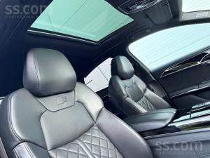 Melns Audi A8 2022 Rīga, ar dzinēja tilpumu 3.00 L un nobraukumu 0 tūkst. km par 59900 €, foto 24 vietnē AUTOMOTO.COM.LV