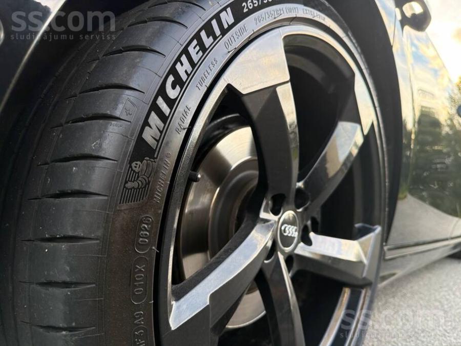 Melns Audi A8 2022 Rīga, ar dzinēja tilpumu 3.00 L un nobraukumu 0 tūkst. km par 59900 €, foto 30 vietnē AUTOMOTO.COM.LV