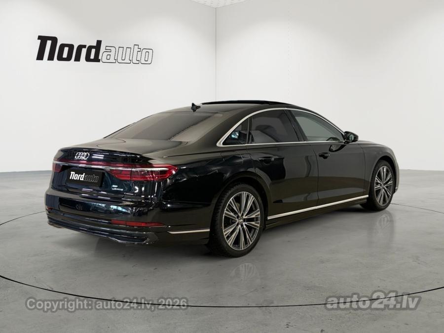 Black Audi A8 2022 in Tallinn, with an engine capacity of 3.00 L and mileage of 101 thousand km for 53900 €, photo 3 on AUTOMOTO.COM.LV