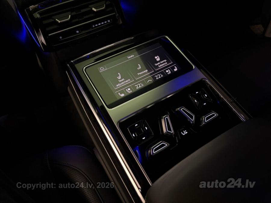 Black Audi A8 2022 in Tallinn, with an engine capacity of 3.00 L and mileage of 101 thousand km for 53900 €, photo 15 on AUTOMOTO.COM.LV