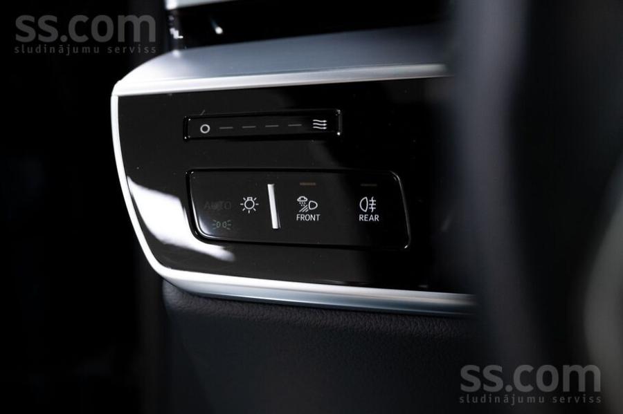 Melns Audi A8 2022 Rīga, ar dzinēja tilpumu 3.00 L un nobraukumu 80 tūkst. km par 46900 €, foto 27 vietnē AUTOMOTO.COM.LV