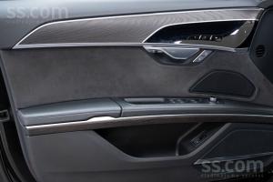 Melns Audi A8 2022 Rīga, ar dzinēja tilpumu 3.00 L un nobraukumu 80 tūkst. km par 46900 €, foto 32 vietnē AUTOMOTO.COM.LV