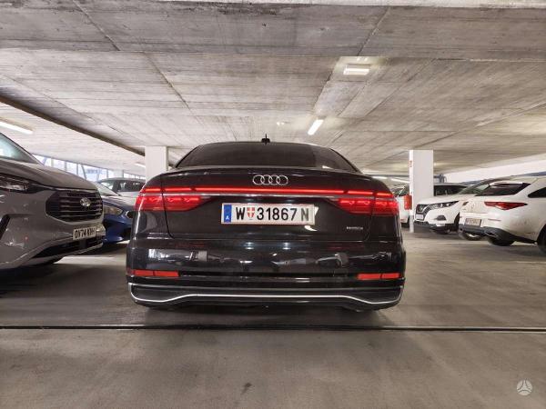 Melns Audi A8 2023 Marijampole, ar dzinēja tilpumu 3.00 L un nobraukumu 196 tūkst. km par 41950 €, foto 3 vietnē AUTOMOTO.COM.LV
