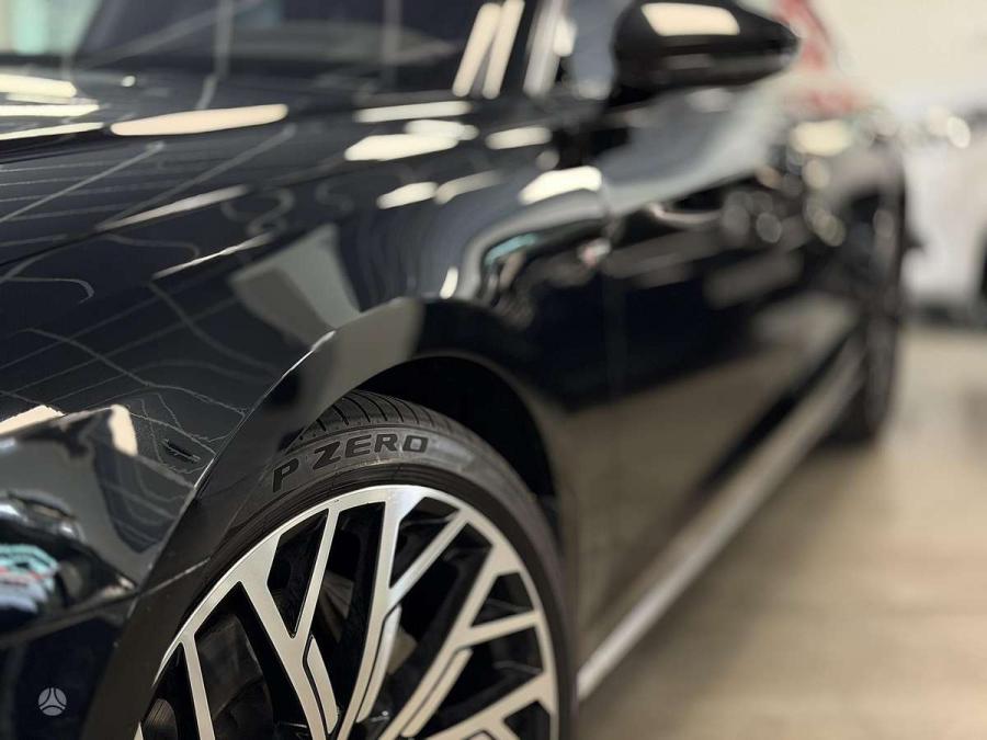 Black Audi A8 2023 in Klaipeda, with an engine capacity of 2.97 L and mileage of 129 thousand km for 69900 €, photo 6 on AUTOMOTO.COM.LV
