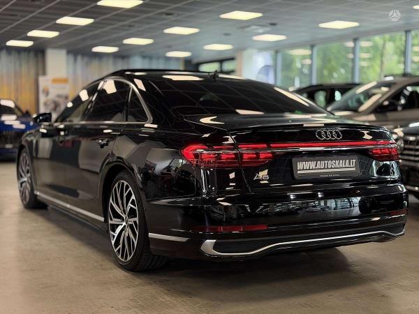 Black Audi A8 2023 in Klaipeda, with an engine capacity of 2.97 L and mileage of 129 thousand km for 69900 €, photo 10 on AUTOMOTO.COM.LV