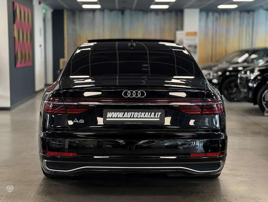 Black Audi A8 2023 in Klaipeda, with an engine capacity of 2.97 L and mileage of 129 thousand km for 69900 €, photo 12 on AUTOMOTO.COM.LV