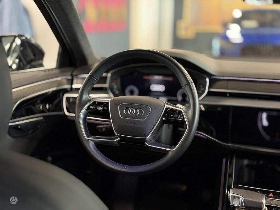 Black Audi A8 2023 in Klaipeda, with an engine capacity of 2.97 L and mileage of 129 thousand km for 69900 €, photo 25 on AUTOMOTO.COM.LV
