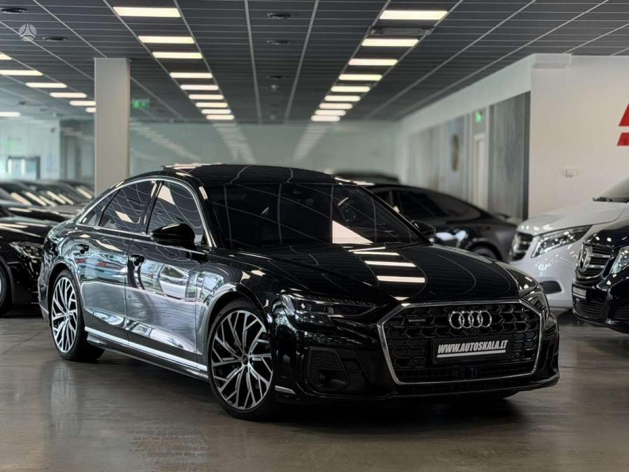 Black Audi A8 2023 in Klaipeda, with an engine capacity of 2.97 L and mileage of 129 thousand km for 69900 €, photo 36 on AUTOMOTO.COM.LV