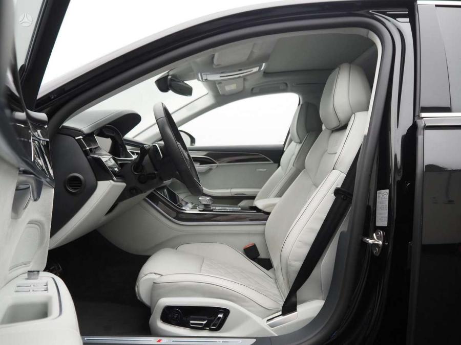 Melns Audi A8 2023 Viļņa, ar dzinēja tilpumu 3.00 L un nobraukumu 50 tūkst. km par 69790 €, foto 9 vietnē AUTOMOTO.COM.LV