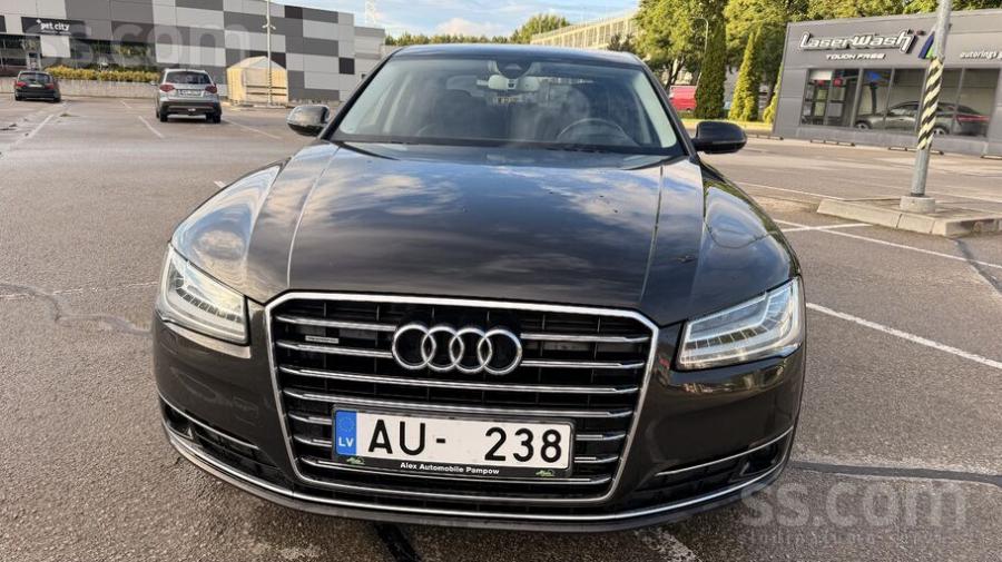 Melns Audi A8 2025 Rīga, ar dzinēja tilpumu 3.00 L un nobraukumu 197 tūkst. km par 22500 €, foto 3 vietnē AUTOMOTO.COM.LV