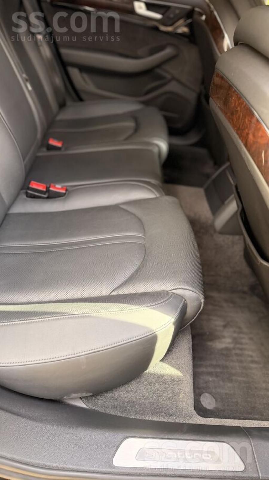 Melns Audi A8 2025 Rīga, ar dzinēja tilpumu 3.00 L un nobraukumu 197 tūkst. km par 22500 €, foto 11 vietnē AUTOMOTO.COM.LV