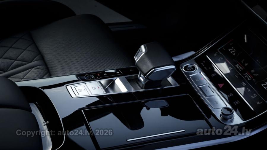 Black Audi A8 2025 in Tallinn, with an engine capacity of 3.00 L and mileage of 31 thousand km for 78990 €, photo 23 on AUTOMOTO.COM.LV