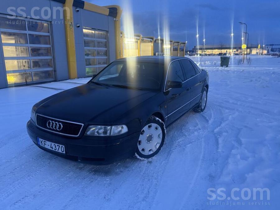 Blue Audi A8 1995 in Liepaja, with an engine capacity of 2.80 L and mileage of 480 thousand km for 1800 €, photo 1 on AUTOMOTO.COM.LV