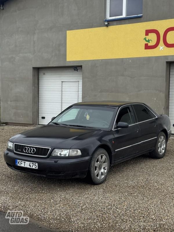 Zils Audi A8 1995 Šauļi, ar dzinēja tilpumu 2.80 L un nobraukumu 410 tūkst. km par 2500 €, foto 2 vietnē AUTOMOTO.COM.LV
