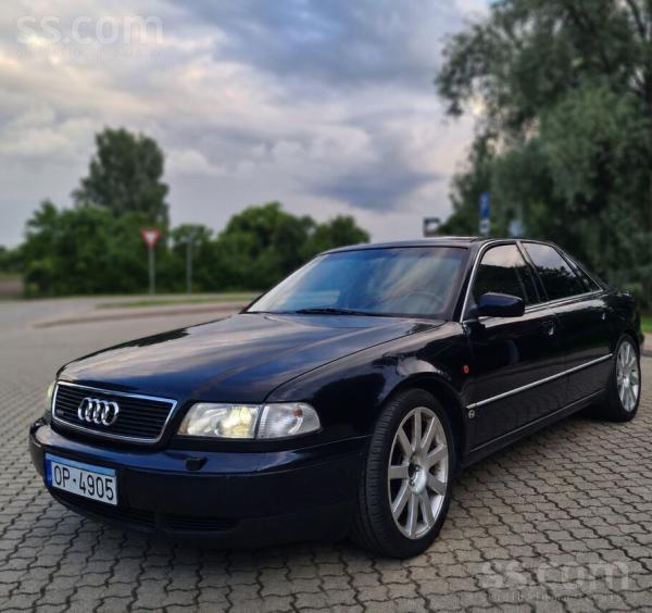 Zils Audi A8 1995 Jēkabpils, ar dzinēja tilpumu 4.20 L un nobraukumu 240 tūkst. km par 3470 €, foto 2 vietnē AUTOMOTO.COM.LV