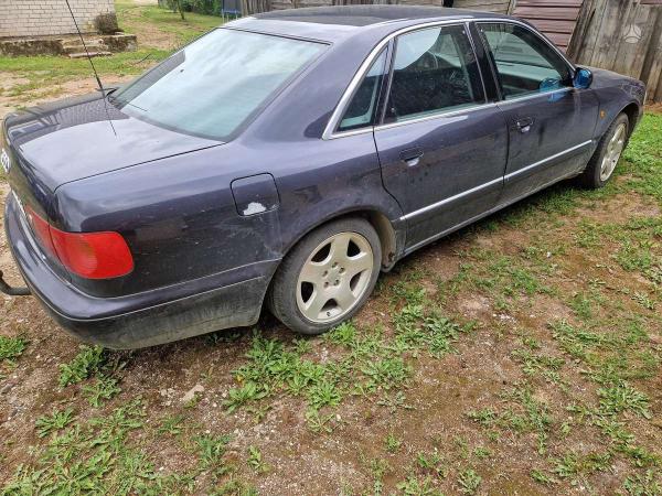Zils Audi A8 1998 Šilutė, ar dzinēja tilpumu 2.77 L un nobraukumu 360 tūkst. km par 1700 €, foto 3 vietnē AUTOMOTO.COM.LV