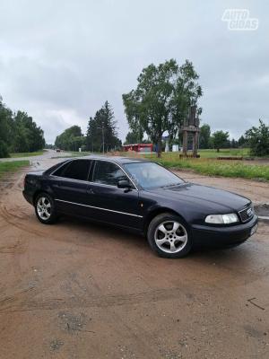 Zils Audi A8 1998 Plungė, ar dzinēja tilpumu 2.50 L un nobraukumu 41 tūkst. km par 1800 €, foto 3 vietnē AUTOMOTO.COM.LV
