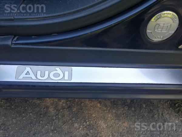 Blue Audi A8 1999 in Liepaja, with an engine capacity of 2.50 L and mileage of 388 thousand km for 2750 €, photo 4 on AUTOMOTO.COM.LV