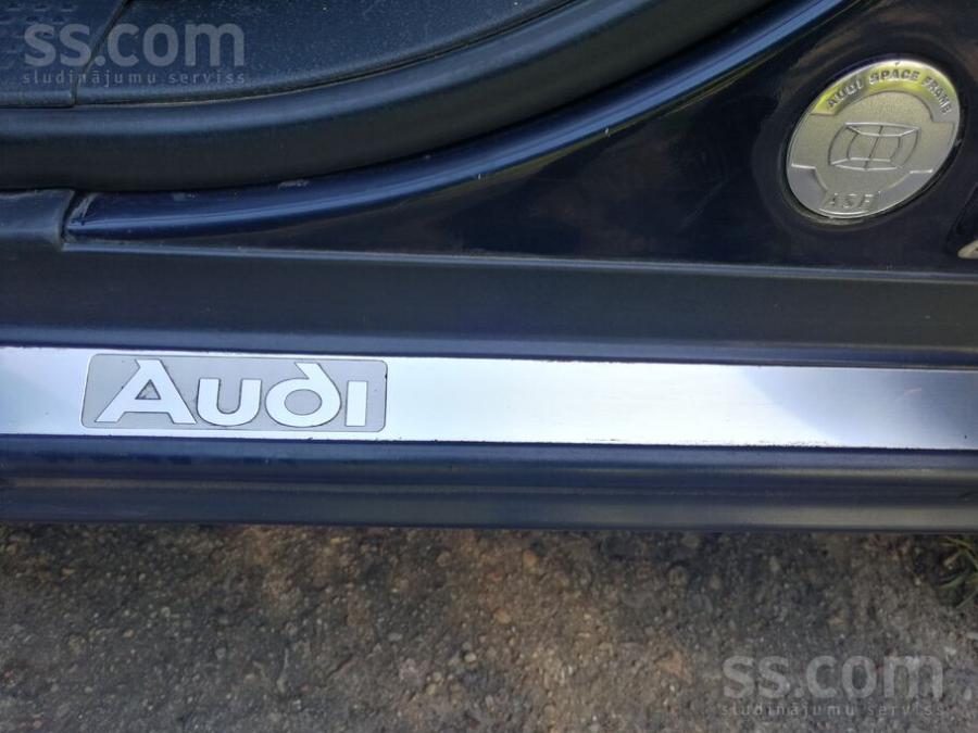Zils Audi A8 1999 Liepāja, ar dzinēja tilpumu 2.50 L un nobraukumu 388 tūkst. km par 2750 €, foto 5 vietnē AUTOMOTO.COM.LV