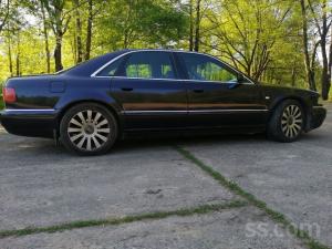 Zils Audi A8 1999 Liepāja, ar dzinēja tilpumu 2.50 L un nobraukumu 388 tūkst. km par 2750 €, foto 10 vietnē AUTOMOTO.COM.LV