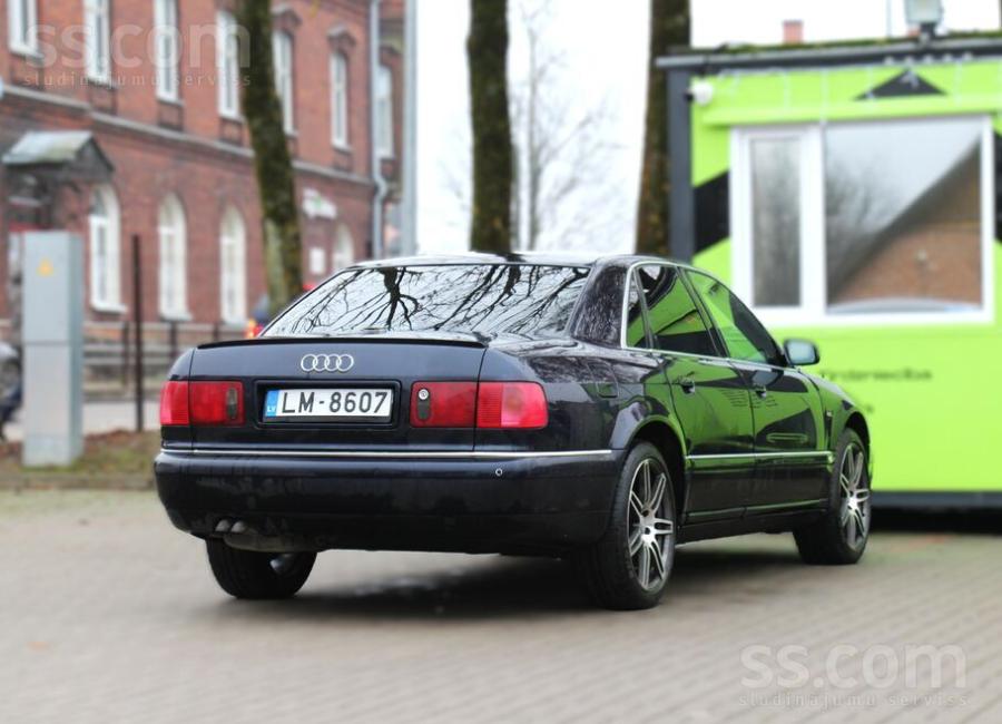 Zils Audi A8 2000 Rēzekne, ar dzinēja tilpumu 2.50 L un nobraukumu 357 tūkst. km par 2695 €, foto 8 vietnē AUTOMOTO.COM.LV