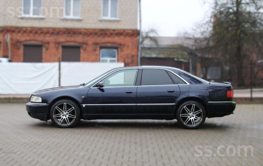 Zils Audi A8 2000 Rēzekne, ar dzinēja tilpumu 2.50 L un nobraukumu 357 tūkst. km par 2695 €, foto 10 vietnē AUTOMOTO.COM.LV