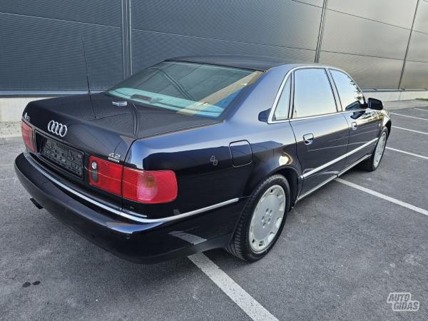 Blue Audi A8 2002 in Kaunas, with an engine capacity of 4.20 L and mileage of 113 thousand km for 13000 €, photo 6 on AUTOMOTO.COM.LV