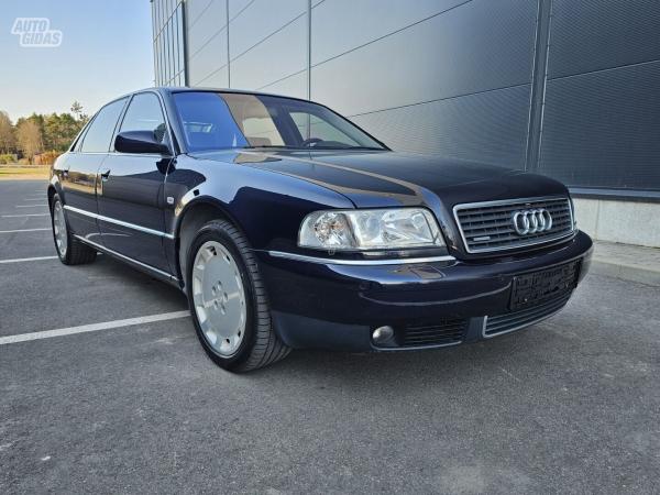 Blue Audi A8 2002 in Kaunas, with an engine capacity of 4.20 L and mileage of 113 thousand km for 13000 €, photo 8 on AUTOMOTO.COM.LV