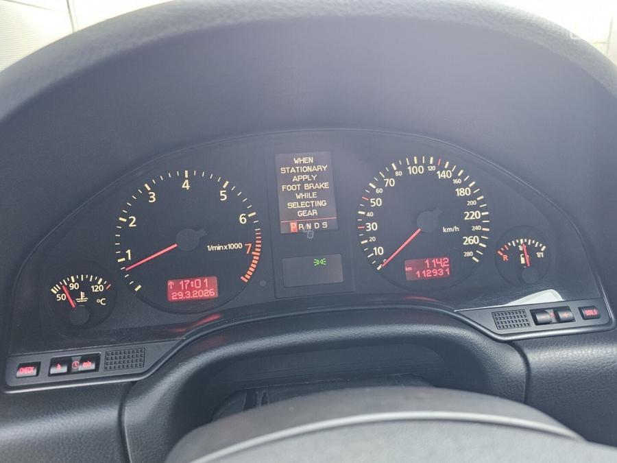 Синий Ауди А8 2002 в Каунас, объемом двигателя 4.20 л и пробегом 113 тыс. км за 13000 €, фото 17 на AUTOMOTO.COM.LV