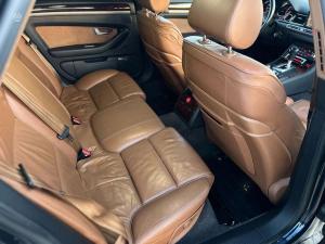 Blue Audi A8 2003 in Klaipeda, with an engine capacity of 3.70 L and mileage of 282 thousand km for 2200 €, photo 10 on AUTOMOTO.COM.LV