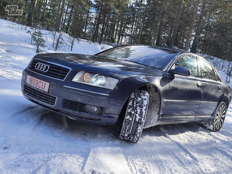 Blue Audi A8 2004 in Varena, with an engine capacity of 4.20 L and mileage of 336 thousand km for 2600 €, photo 1 on AUTOMOTO.COM.LV