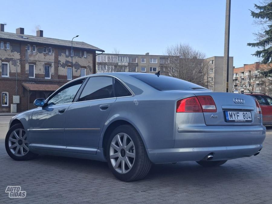 Blue Audi A8 2004 in Silute, with an engine capacity of 4.00 L and mileage of 319 thousand km for 3350 €, photo 3 on AUTOMOTO.COM.LV