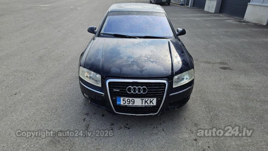 Zils Audi A8 2004 Tallina, ar dzinēja tilpumu 3.90 L un nobraukumu 338 tūkst. km par 1999 €, foto 2 vietnē AUTOMOTO.COM.LV