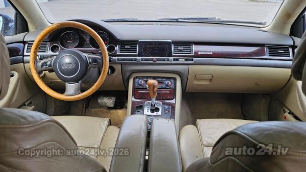 Синий Ауди А8 2004 в Таллин, объемом двигателя 3.90 л и пробегом 338 тыс. км за 1999 €, фото 11 на AUTOMOTO.COM.LV