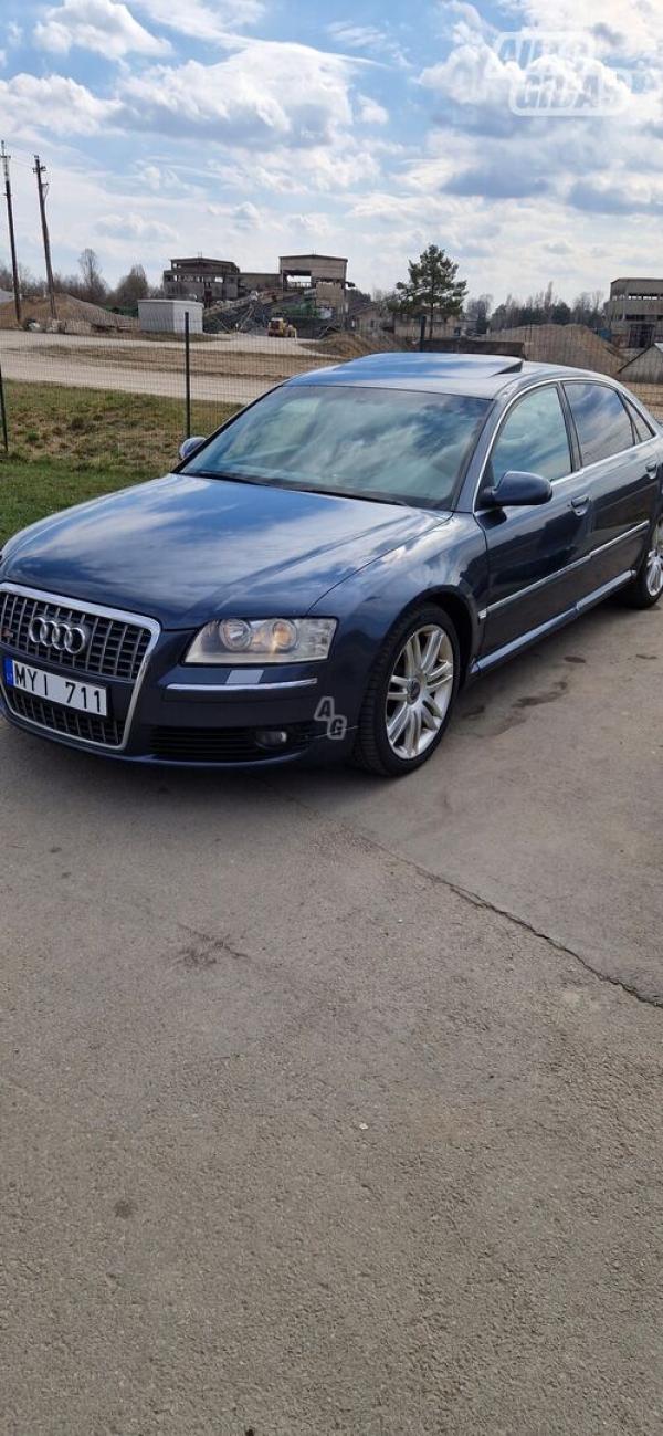 Zils Audi A8 2004 Jurbarkas, ar dzinēja tilpumu 4.20 L un nobraukumu 390 tūkst. km par 3700 €, foto 1 vietnē AUTOMOTO.COM.LV