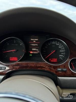Синий Ауди А8 2004 в Пакруойис, объемом двигателя 3.90 л и пробегом 264 тыс. км за 3300 €, фото 9 на AUTOMOTO.COM.LV