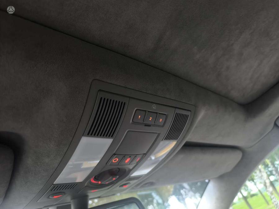 Blue Audi A8 2005 in Kedainiai, with an engine capacity of 4.13 L and mileage of 320 thousand km for 8200 €, photo 14 on AUTOMOTO.COM.LV