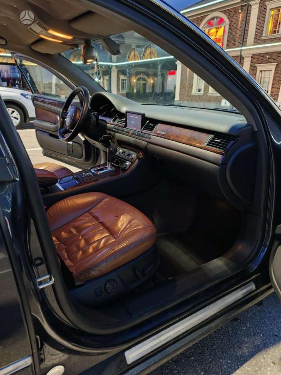 Zils Audi A8 2005 Mažeikiai, ar dzinēja tilpumu 3.00 L un nobraukumu 401 tūkst. km par 1800 €, foto 11 vietnē AUTOMOTO.COM.LV