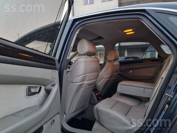 Blue Audi A8 2005 in Daugavpils, with an engine capacity of 4.20 L and mileage of 283 thousand km for 4400 €, photo 6 on AUTOMOTO.COM.LV