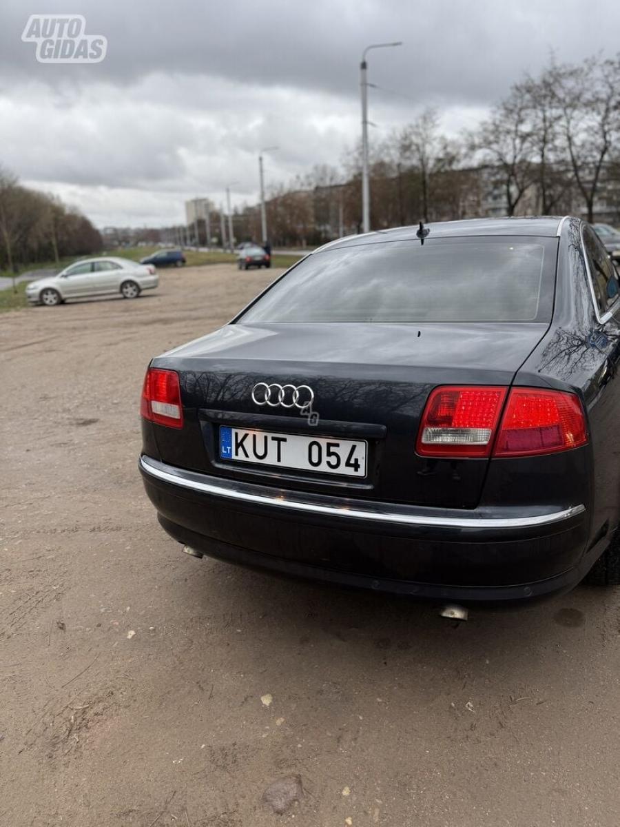 Blue Audi A8 2006 in Kaunas, with an engine capacity of 3.00 L and mileage of 230 thousand km for 3600 €, photo 2 on AUTOMOTO.COM.LV