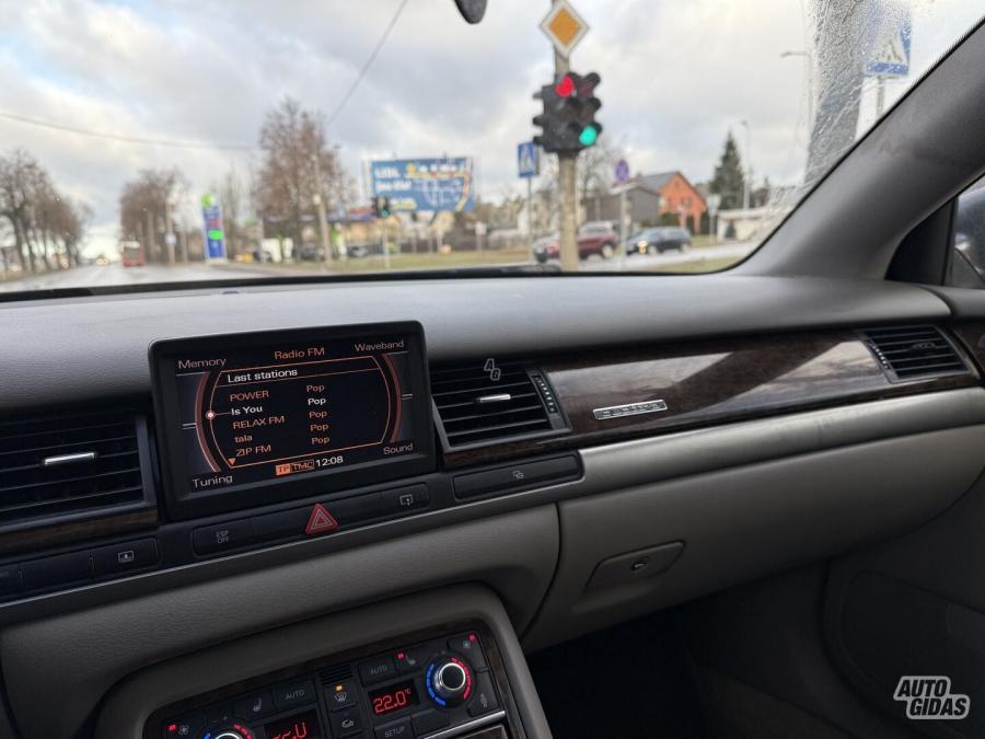 Blue Audi A8 2006 in Kaunas, with an engine capacity of 3.00 L and mileage of 230 thousand km for 3600 €, photo 12 on AUTOMOTO.COM.LV
